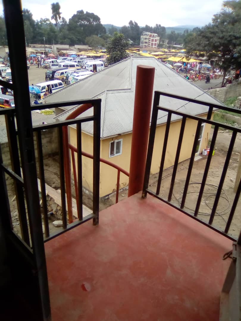 July Newsletter – African Moons